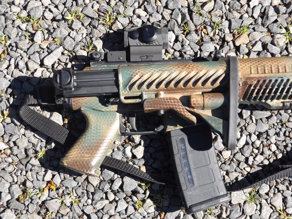 SIG 556 Classic, review by Pat Cascio. Modified version of SIG 550/551