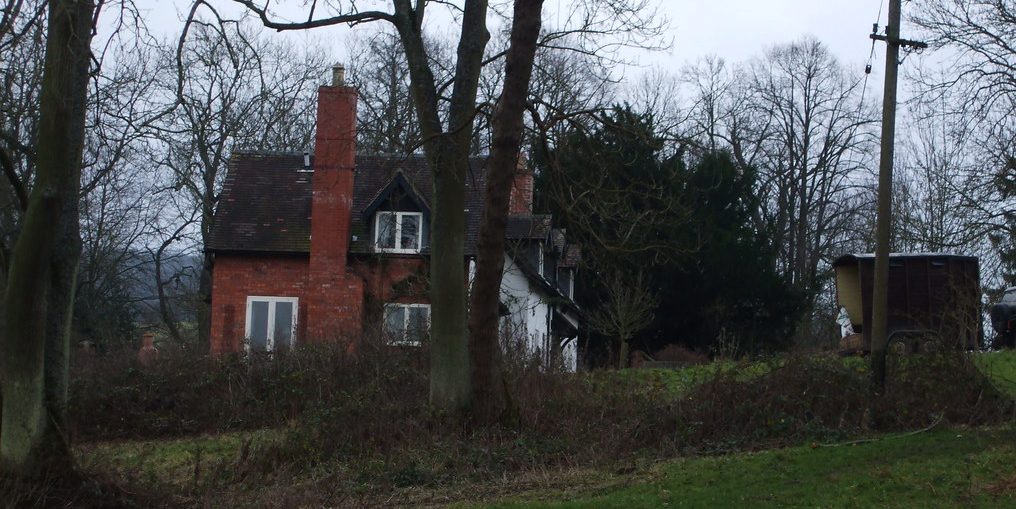 Prepper House Hunting. Ideally between 800-to-1,200 square feet.