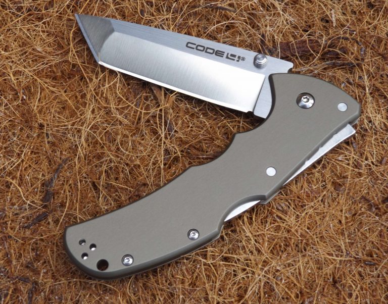 Cold Steel Code 4 Folder, Knife Review by Pat Cascio