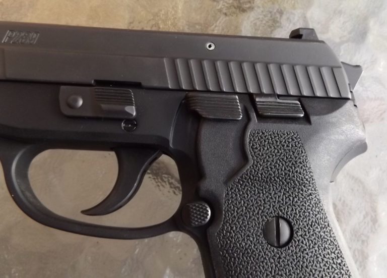 SIG P239 9 TAC, a SurvivalBlog review and range test by Pat Cascio