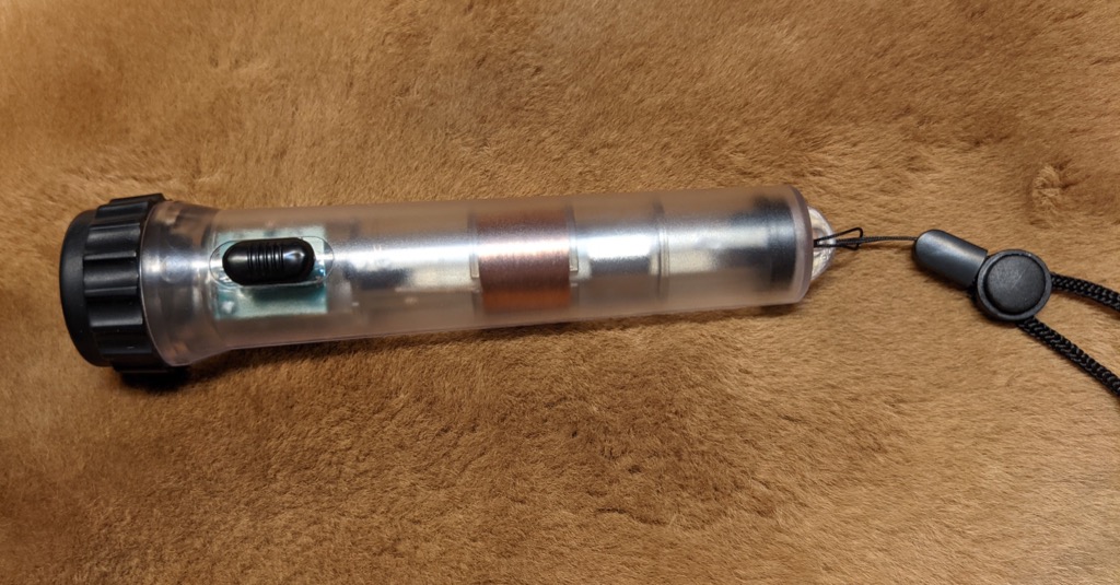 Review: Shake Light 40B, by The Novice. Made is China