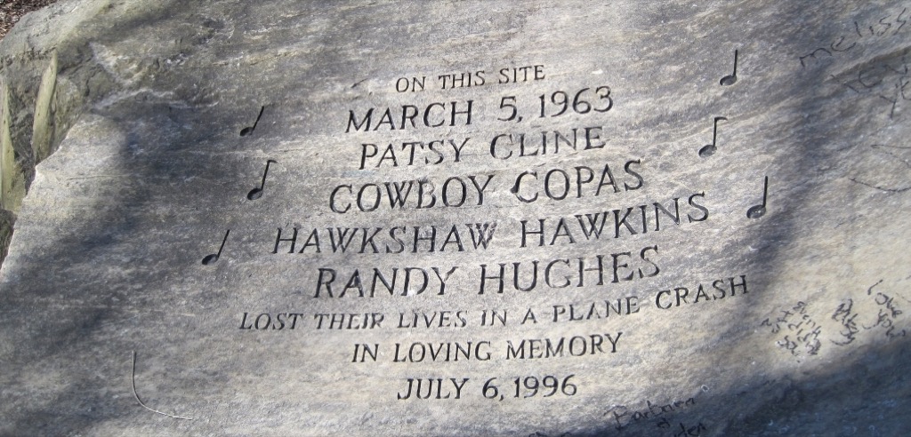 On March 5, 1963 Patsy Cline died in an airplane crash.