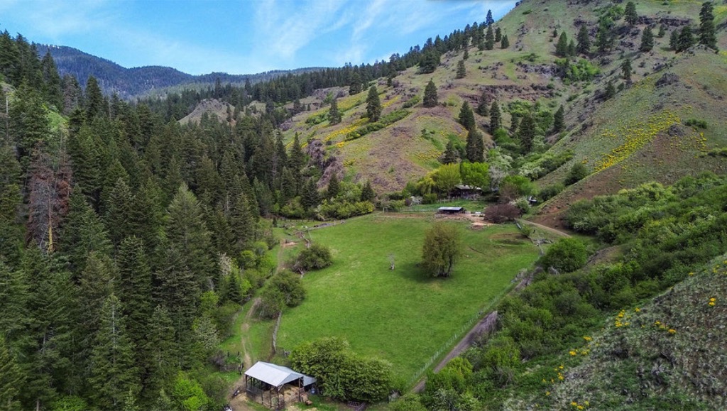 A remote ranch with gravity-fed spring water at SurvivalRealty.com.