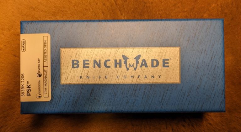 A Counterfeit “Benchmade Barrage”, by Thomas Christianson.