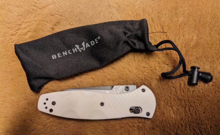 A Counterfeit “Benchmade Barrage”, by Thomas Christianson.